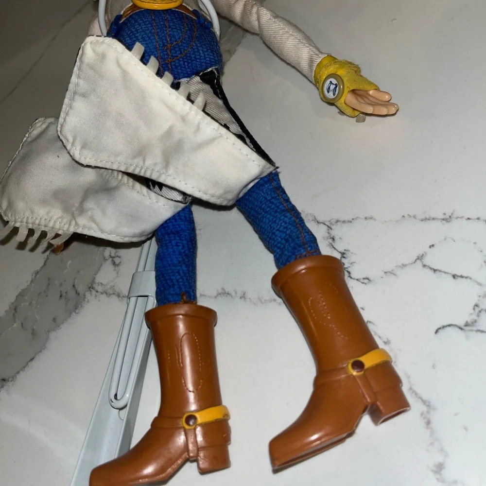 Hasbro | Toys | Disney Pixar Jessie Toy Story Pull String Doll No Hat ...